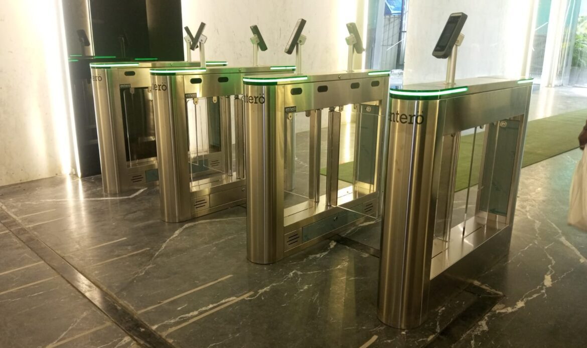 Flap Barriers Solution & Entrance automation systems-Daccess
